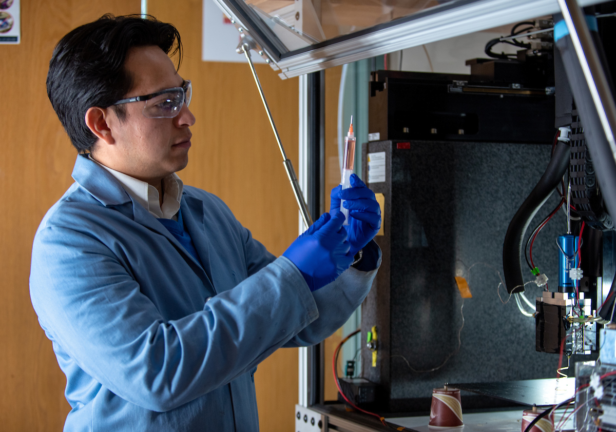 Planting Seeds | Materials Science & Engineering | Illinois